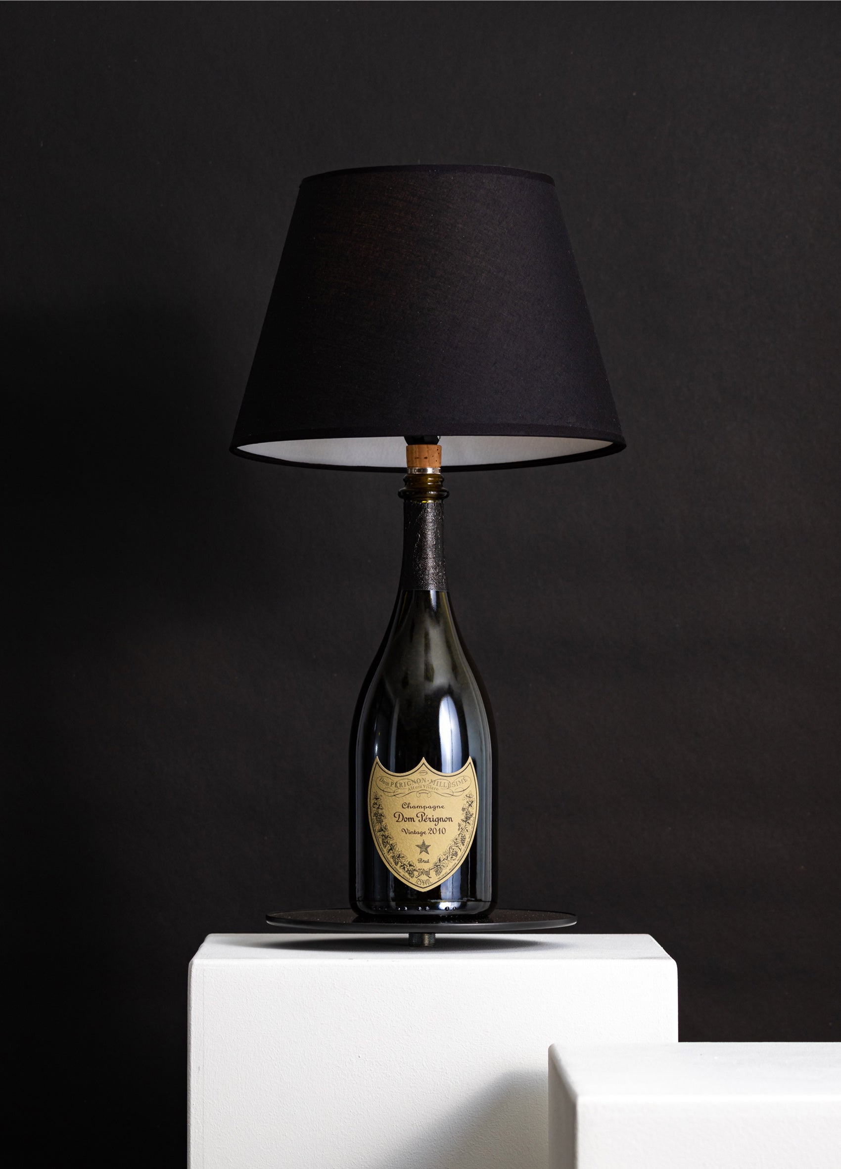 Dompi Flaschenlampe | Tischlampe | Original Flaschengeist